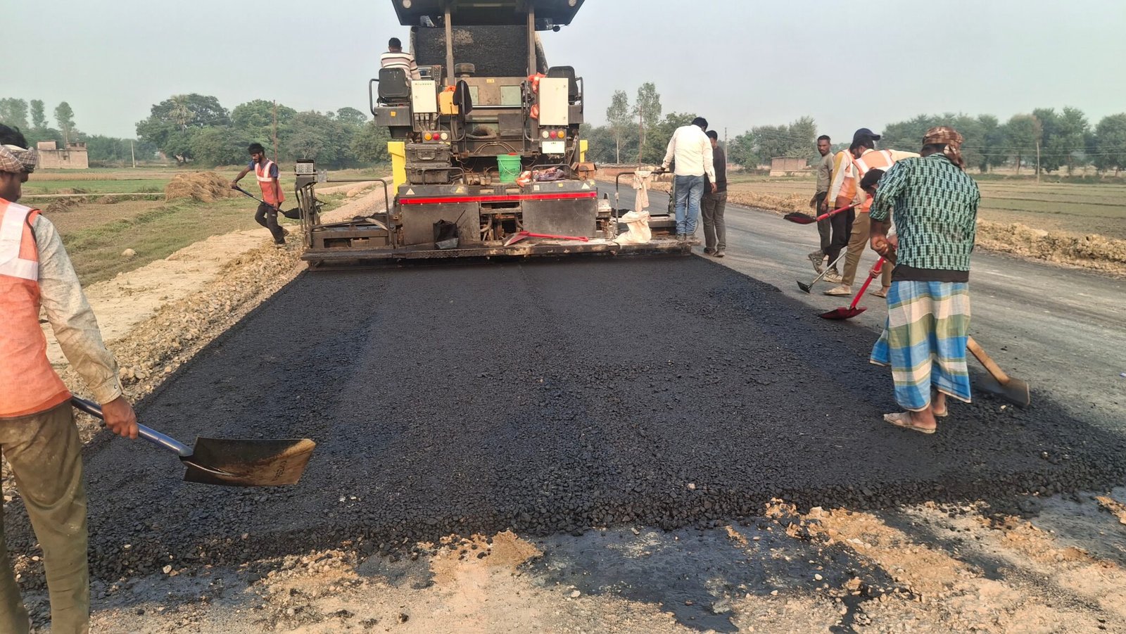 DBM Mixing Machine: How It Works in Highway Construction - Civil Tutorials