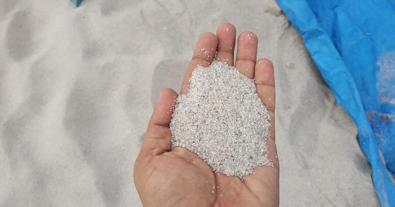 What is Silica Sand? Types, Applications and Sources - Civil Tutorials
